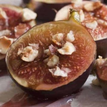 How to Make Easy and Delicious Honey-Roasted Figs