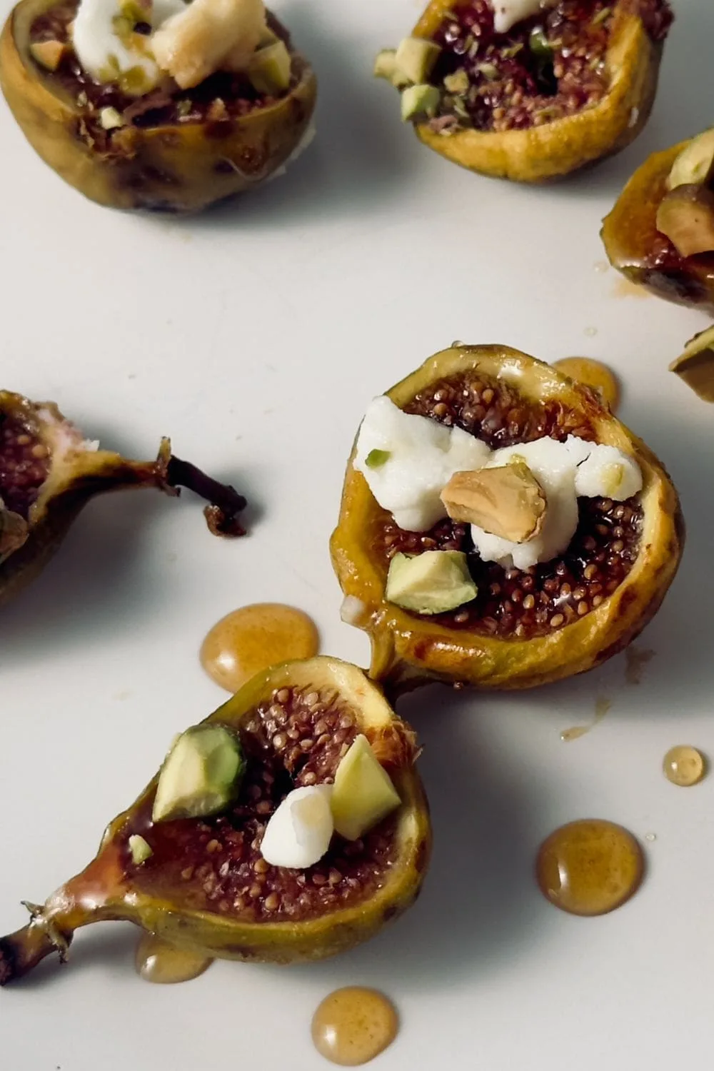 How to Make Easy and Delicious Honey-Roasted Figs