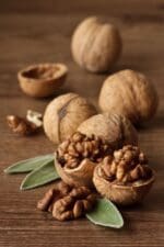 How to Store Walnuts the Right Way