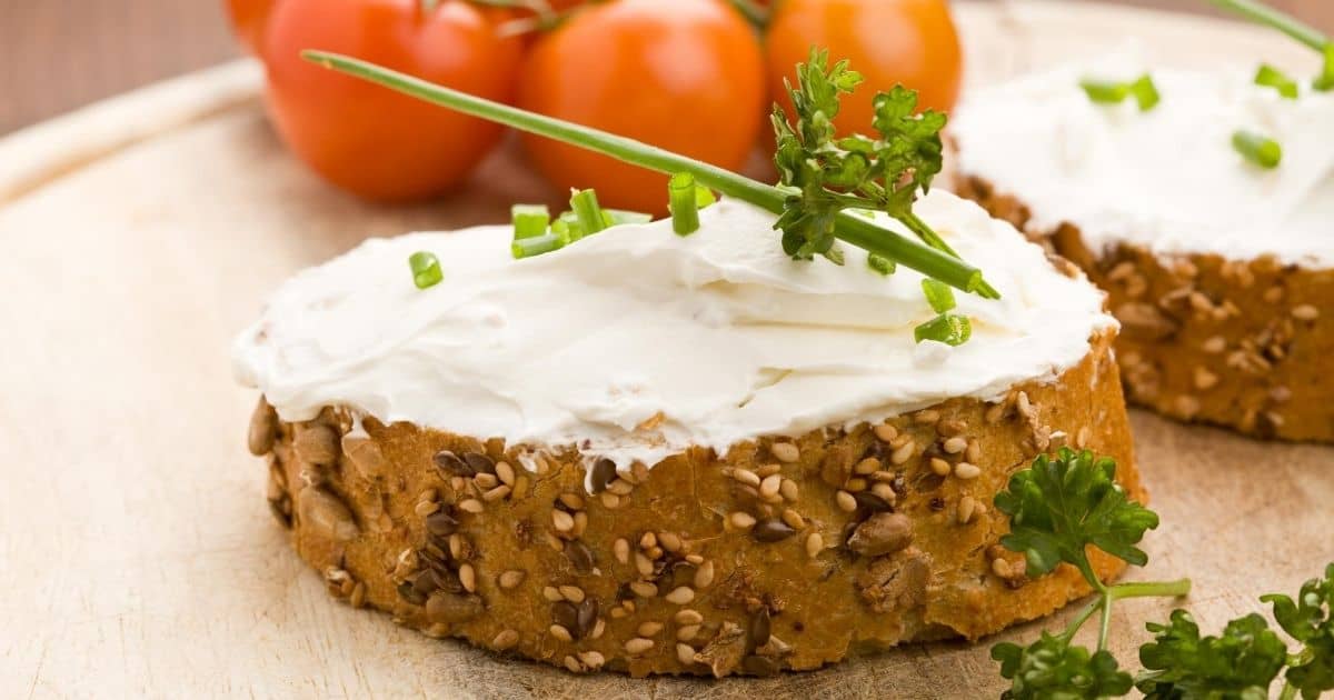 What Is Crème Fraîche – Everything You Need to Know About It