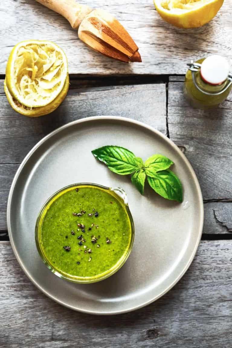 Everything You Need to Know About Basil: Flavor, Uses & Storage
