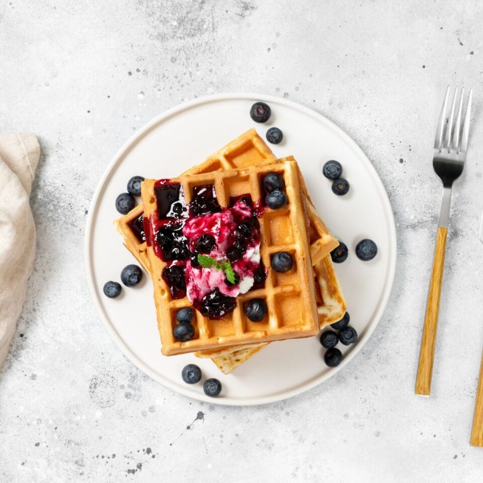 33 BEST Waffle Toppings: Sweet & Savory Ideas 🧇