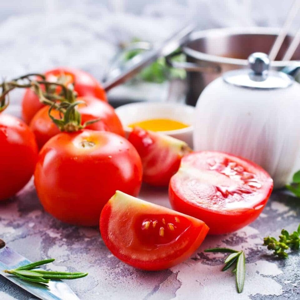 How Long Do Tomatoes Last? Spoilage Signs and Storage Tips