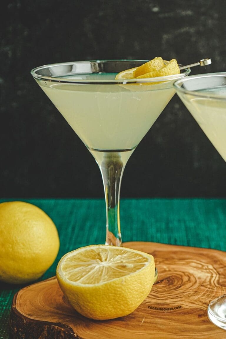 Lemon Vodka Cocktail: Drinks For One