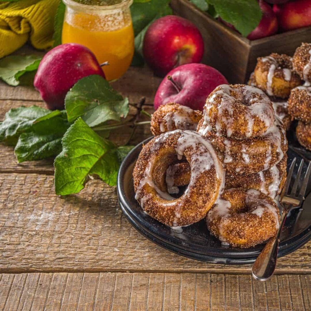 Apple Desserts: 21 Awesomely Apple-tizing Ideas Fit For Any Party