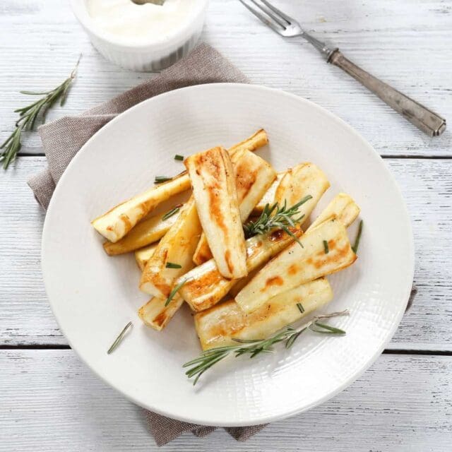11 Best Asian Potluck Recipes (From Appetizers To Desserts!)