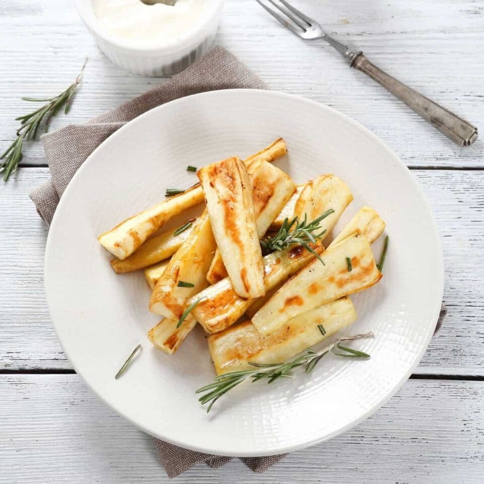 11 Best Asian Potluck Recipes (From Appetizers To Desserts!)