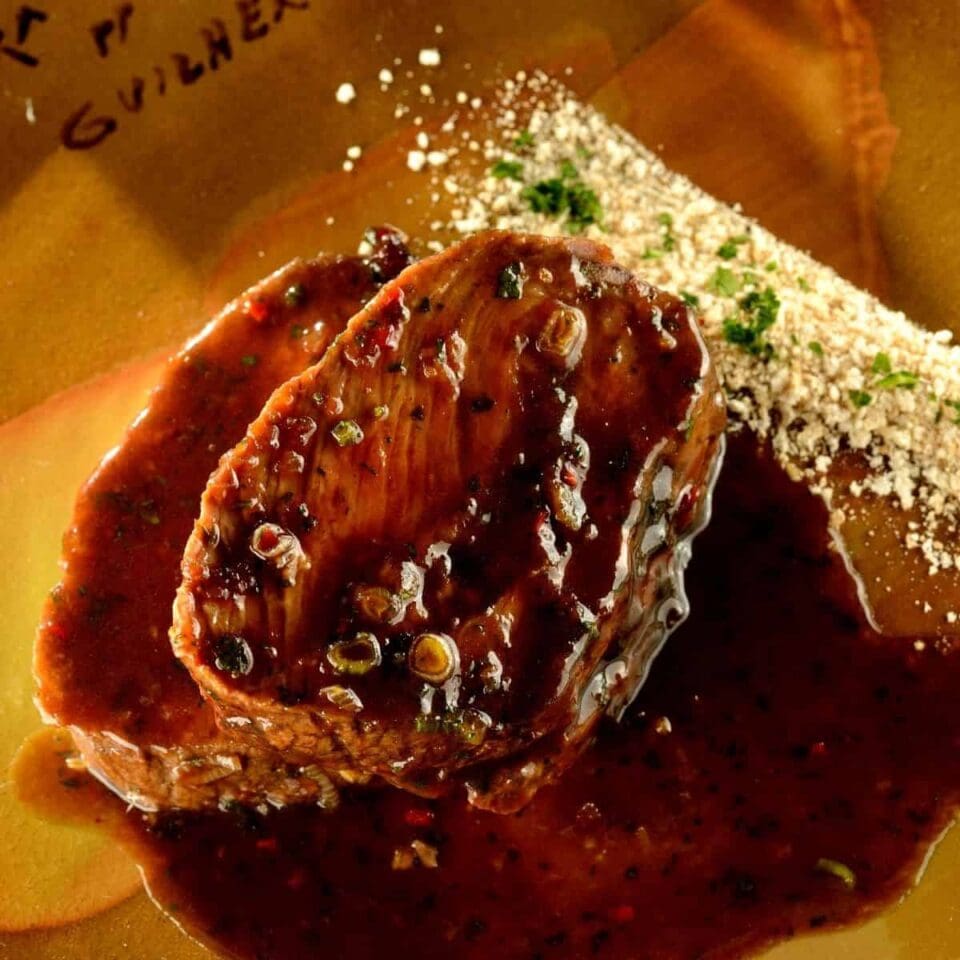 Steak That Works Overtime: 15 Round Steak Recipes for Big Flavor on a ...