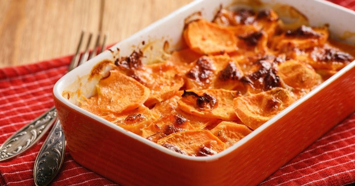 21 Easy Vegetarian Casseroles: Meatless Flavor-Packed Meals🍴