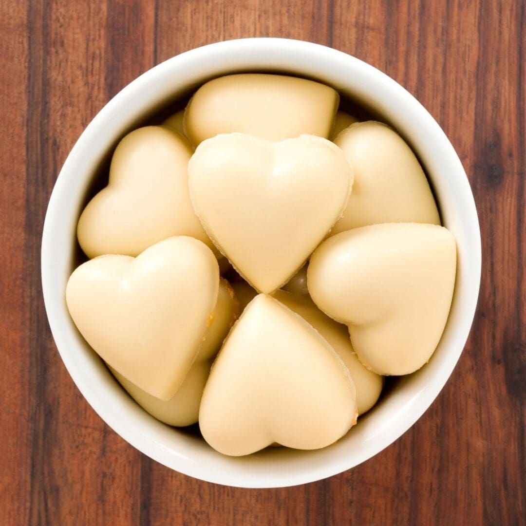 What Is White Chocolate? Here's The BEST FAQ For Origin, Taste & More!
