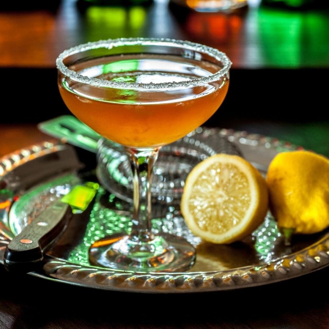 13 BEST Greek Cocktails