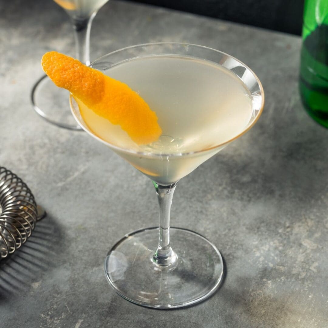 11 Best Creme De Cassis Cocktails: Bramble, Kir & More!