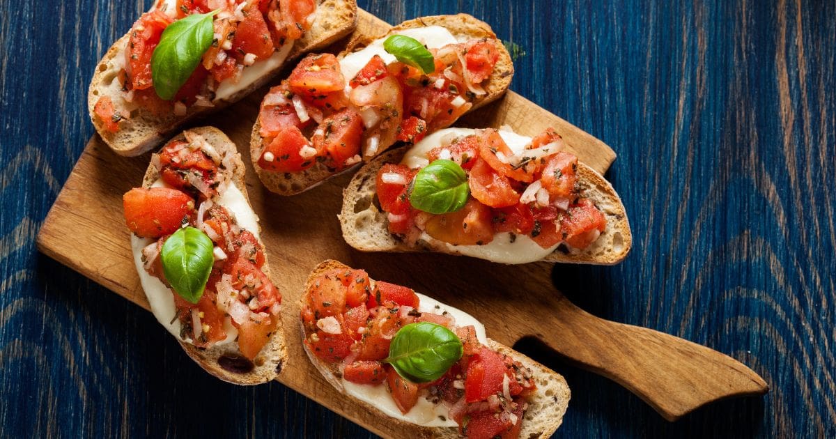 11 Easy Crostini Appetizers For Your Next Party!