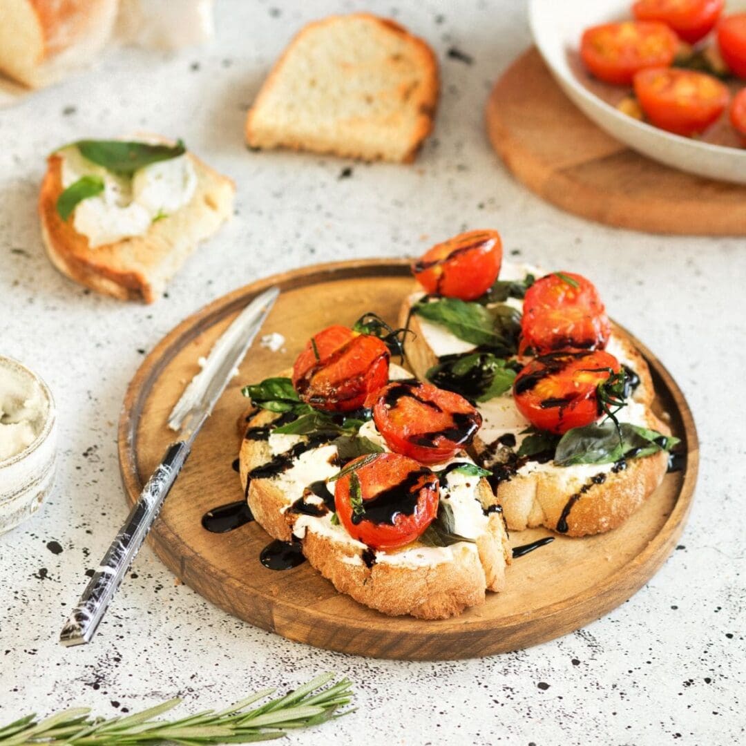 17 Best Mediterranean Appetizers To Add To Your Must-Eat List