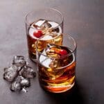 21 Sensational Spiced Rum Cocktails: Mix Up Your Happy Hour! 😋🍹