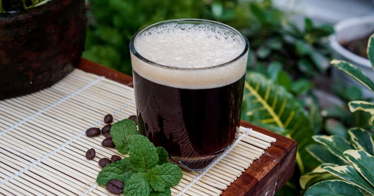 11 Best Root Beer Cocktails: Unique Drinks For Your Next Party🍺