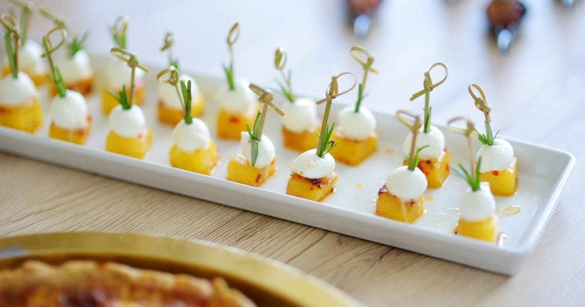 15 Pineapple Appetizers: Fun & Easy!
