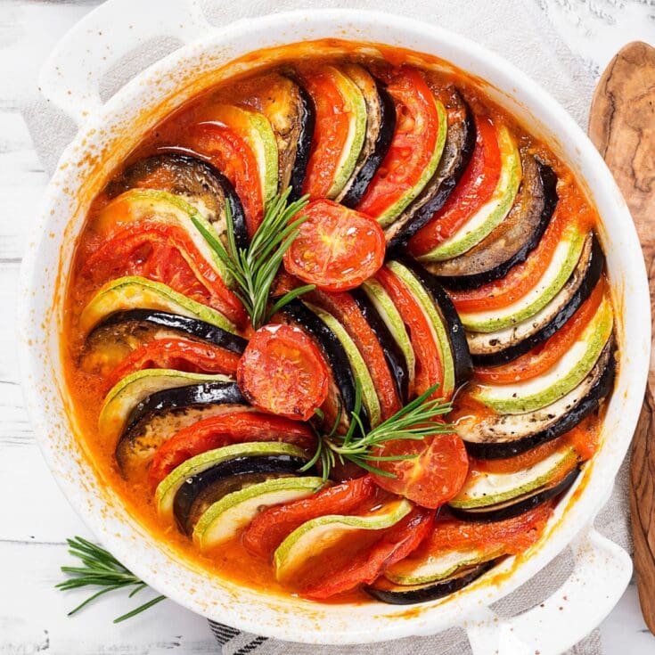 11 Best Asian Potluck Recipes (From Appetizers To Desserts!)