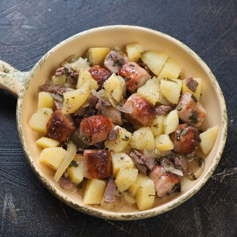 13 Best Irish Potluck Recipes (From Appetizers To Desserts)