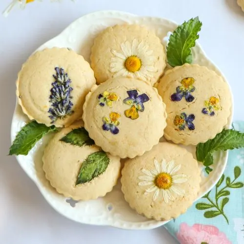 19 Best Recipes Using Lavender Extract