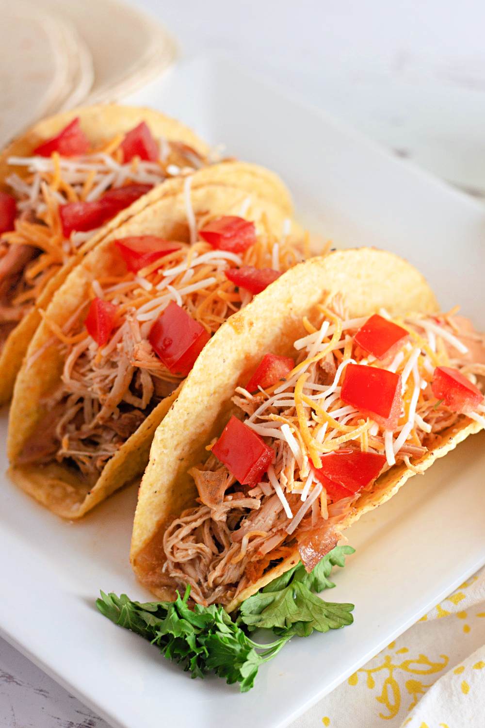 Slow Cooker Chicken Tacos – Easy Weeknight Dinner Recipe